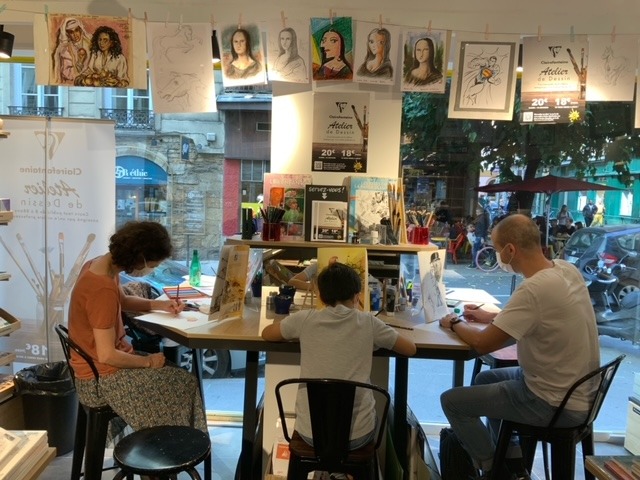 Ateliers dessin chez Arts 2000 - My Presqu'île